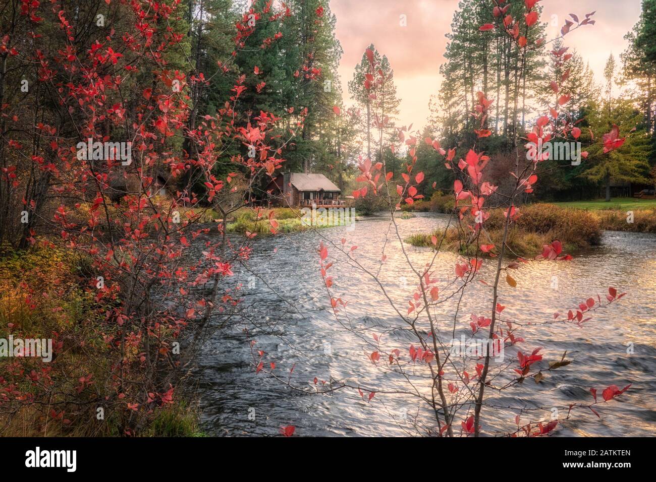 Cabin on Metolius River with fall color, Oregon Stock Photo - Alamy