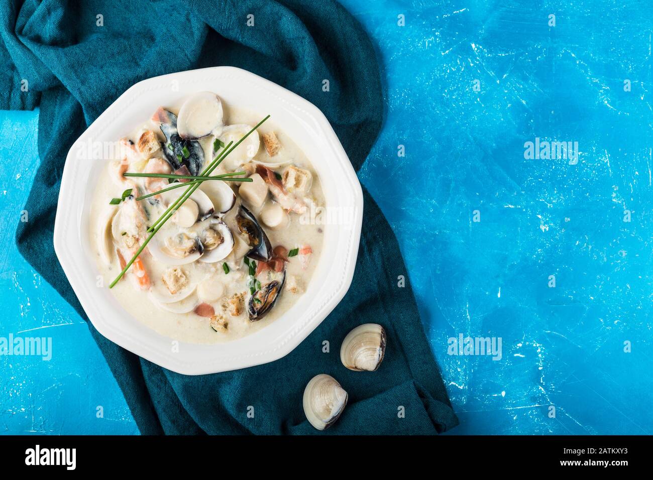 Clam chow hi-res stock photography and images - Alamy