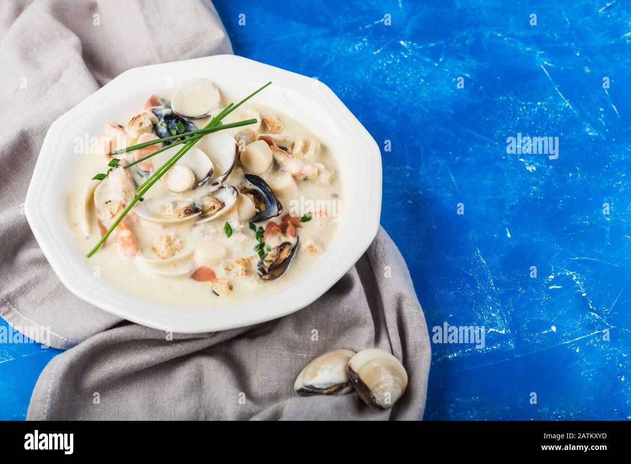 Clam chow hi-res stock photography and images - Alamy