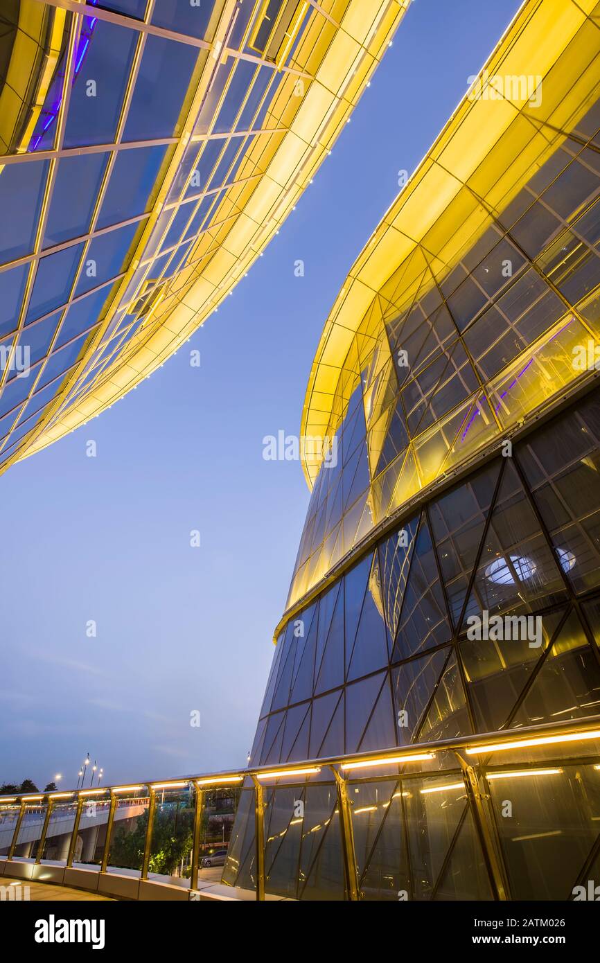 Modern architecture glass curtain wall Stock Photo - Alamy