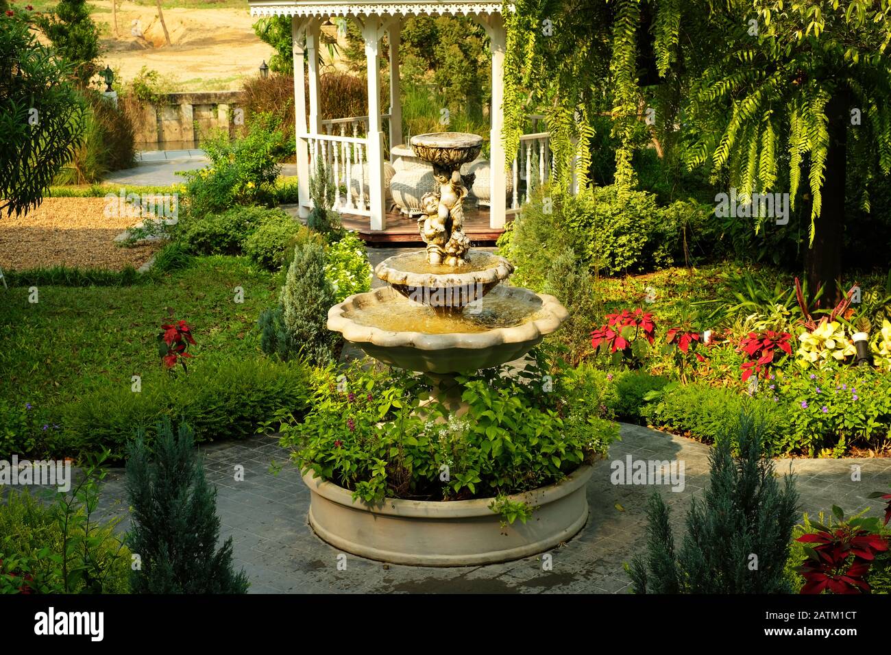 Classic garden in European style Stock Photo - Alamy