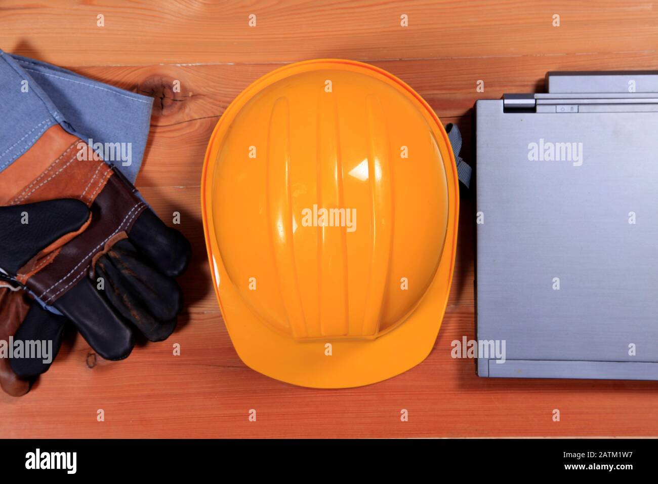 Standard construction safety equipment Stock Photo - Alamy