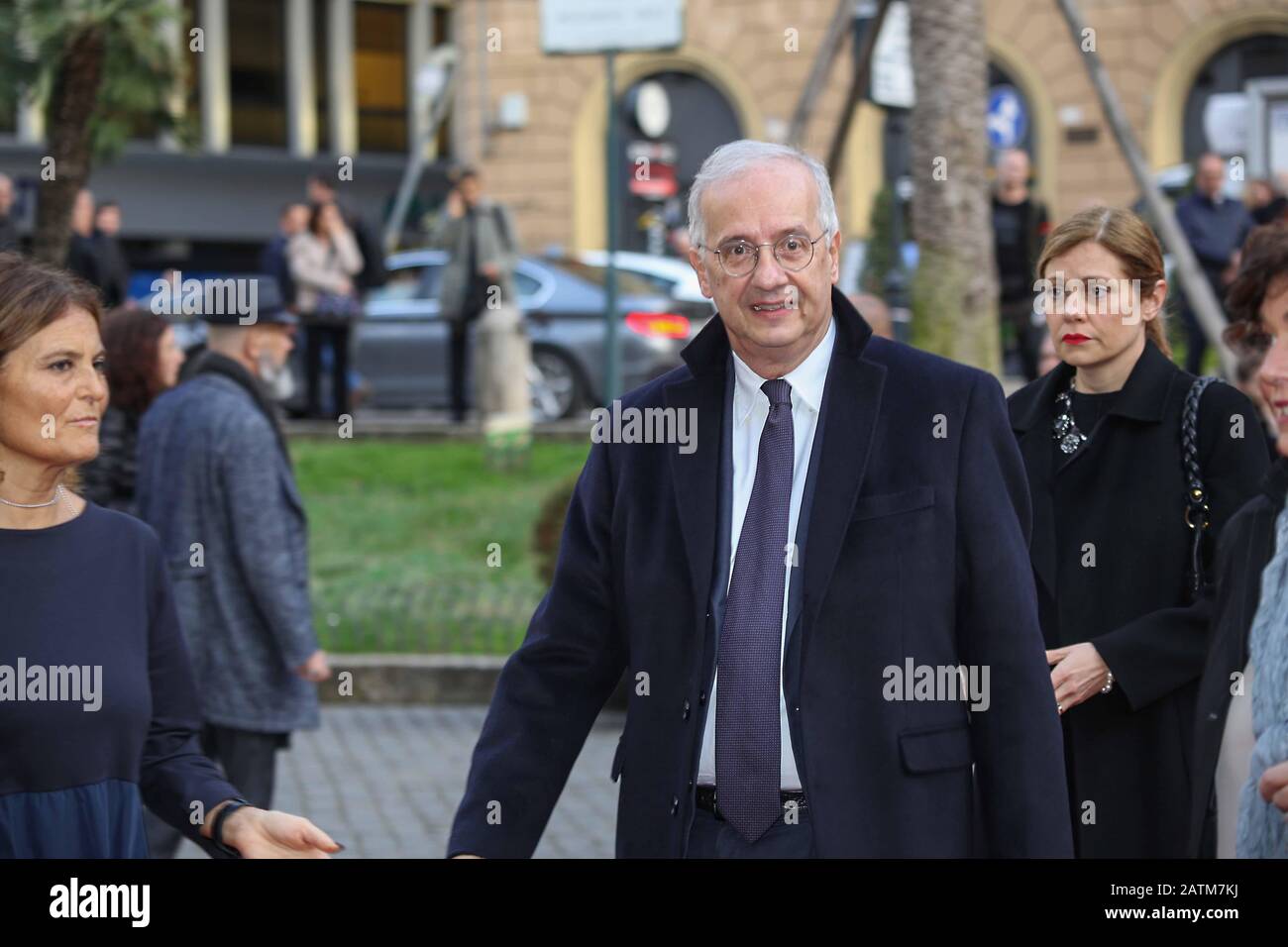 Teatro dell’ opera di roma hi-res stock photography and images - Alamy