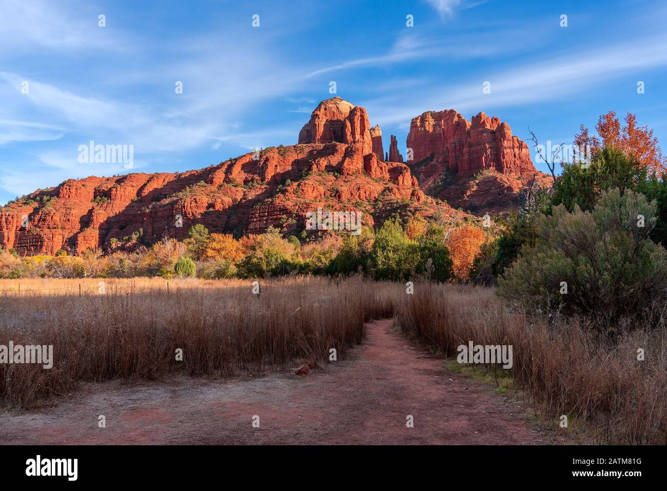 Cathedral rock sedona az hi-res stock photography and images - Alamy