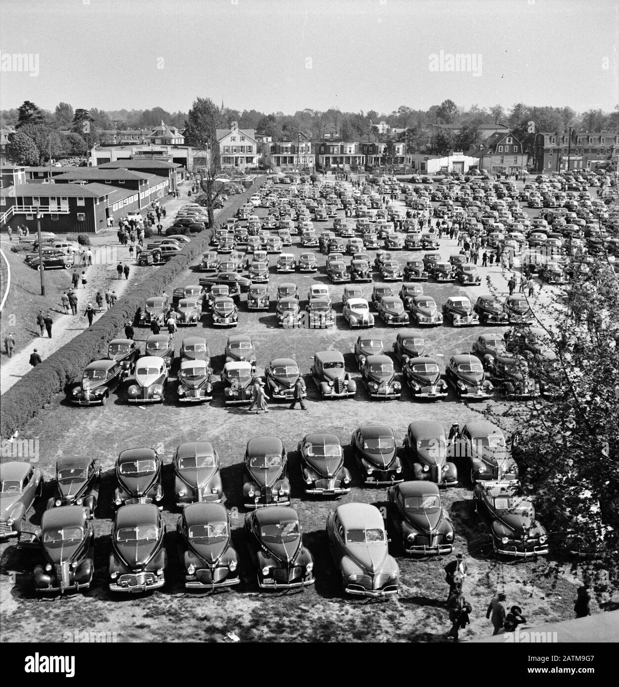 Pimlico racetrack hi-res stock photography and images - Alamy