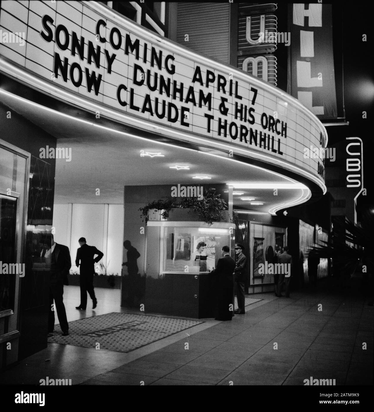 Old world war ii sign hi-res stock photography and images - Alamy