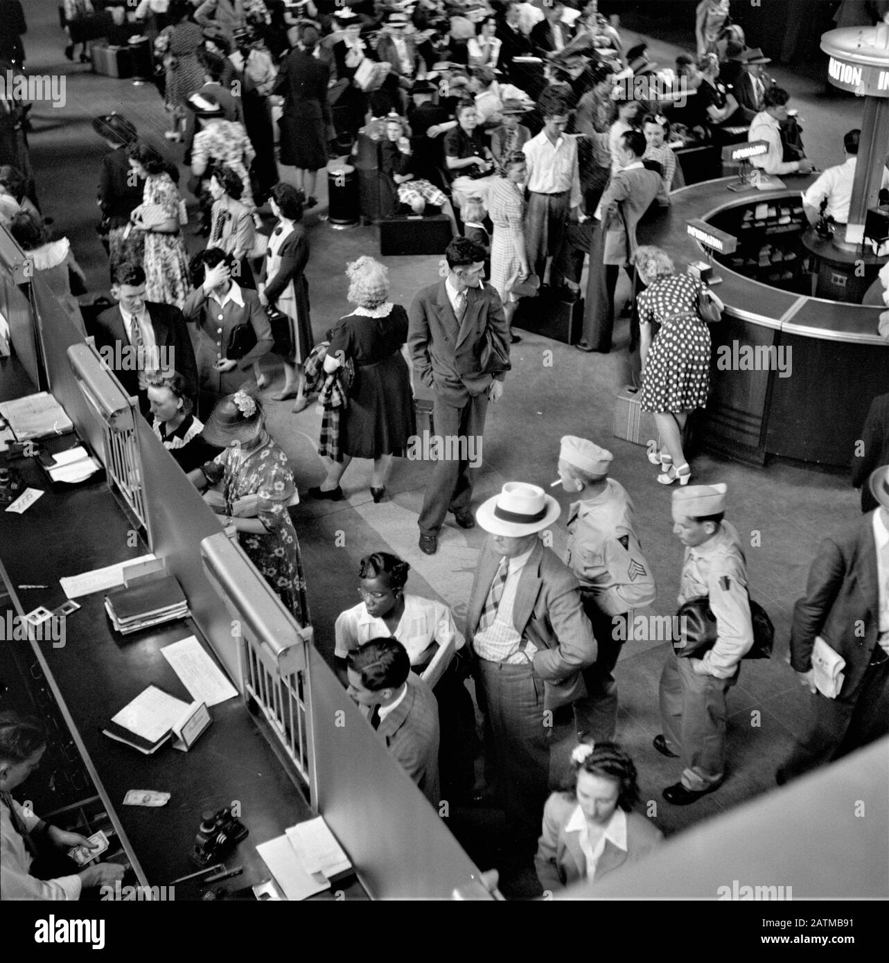 Historic greyhound bus terminal hi-res stock photography and images - Alamy