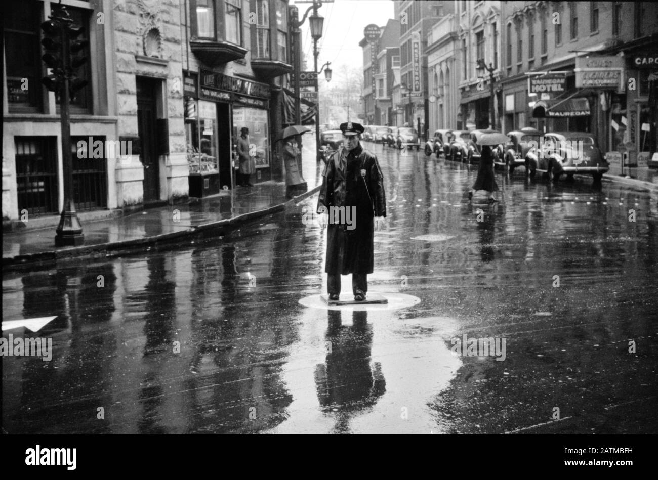 1940s Rainy Day High Resolution Stock Photography and Images - Alamy