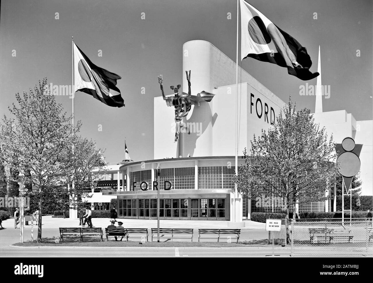 Ford building 1939 fair hi-res stock photography and images - Alamy