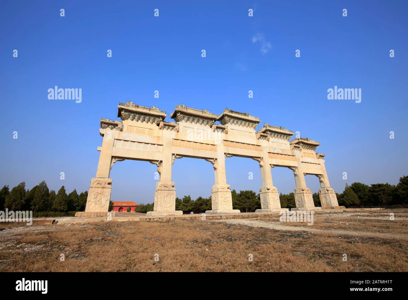 Chinese ancient stone arch Stock Photo - Alamy