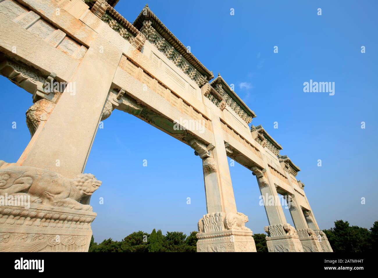 Chinese ancient stone arch Stock Photo - Alamy
