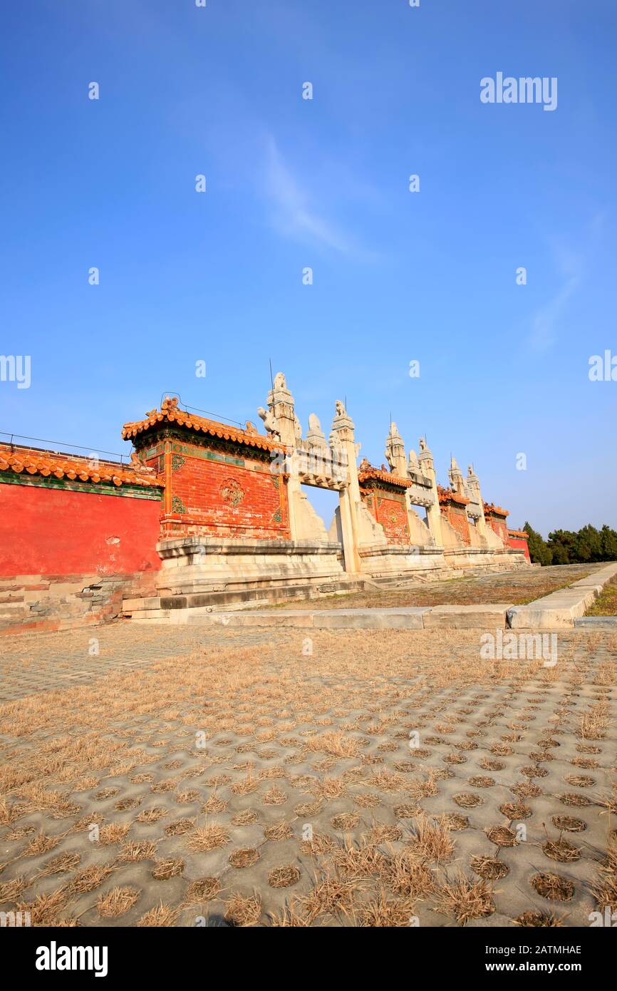 Chinese ancient stone arch Stock Photo - Alamy