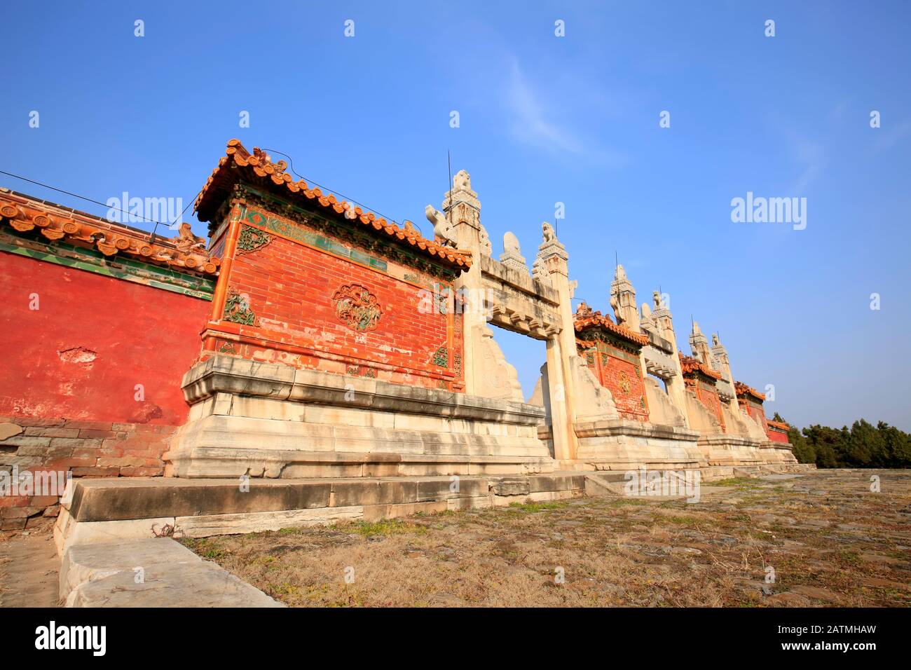 Chinese ancient stone arch Stock Photo - Alamy