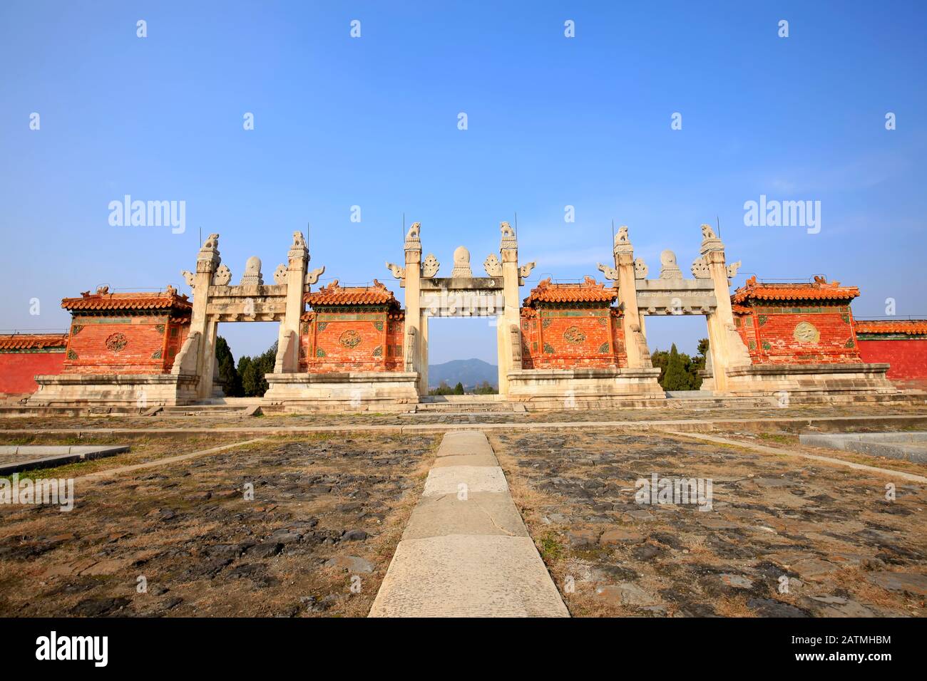 Chinese ancient stone arch Stock Photo - Alamy