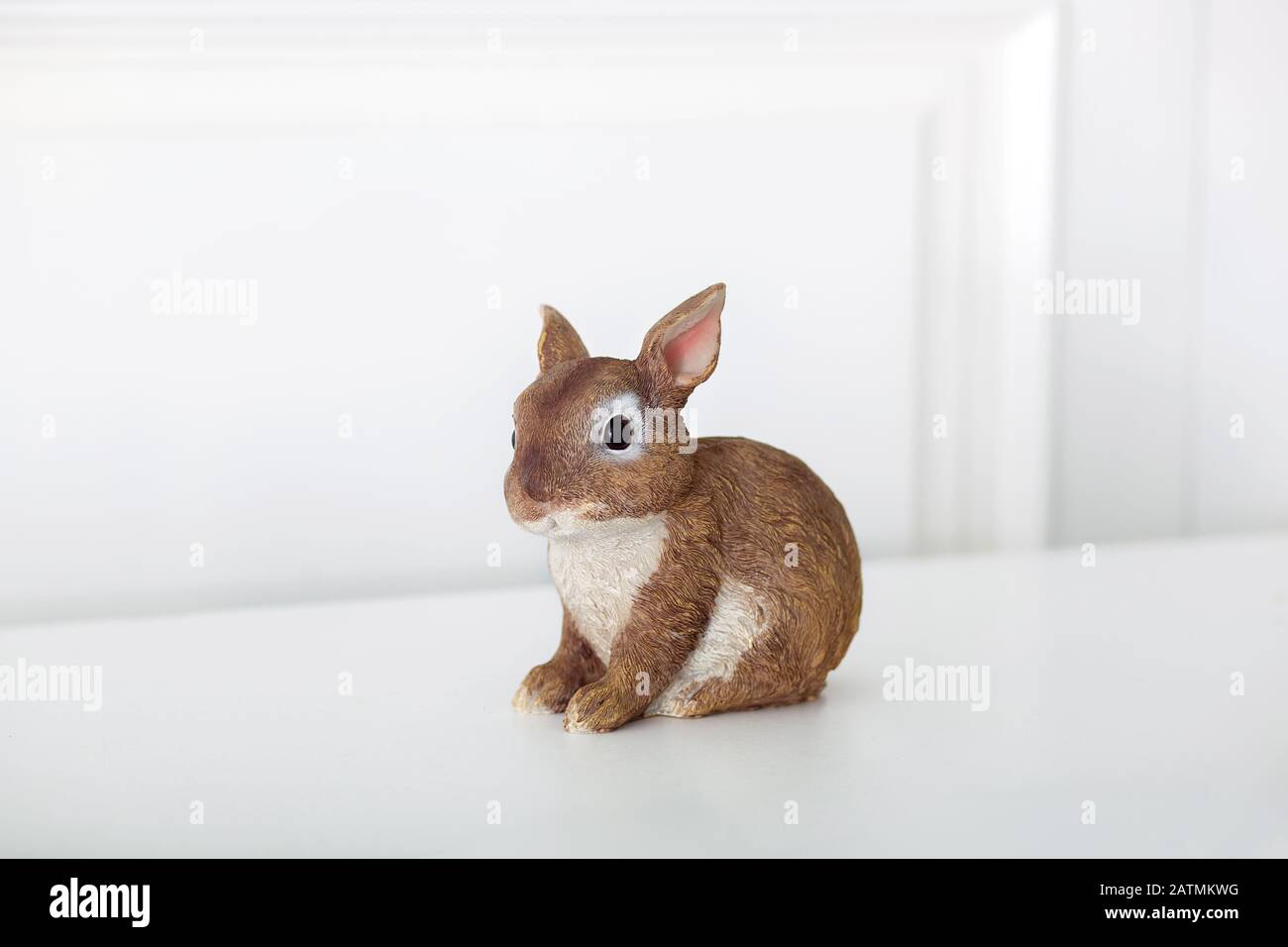 Ceramic easter bunny hi-res stock photography and images - Alamy