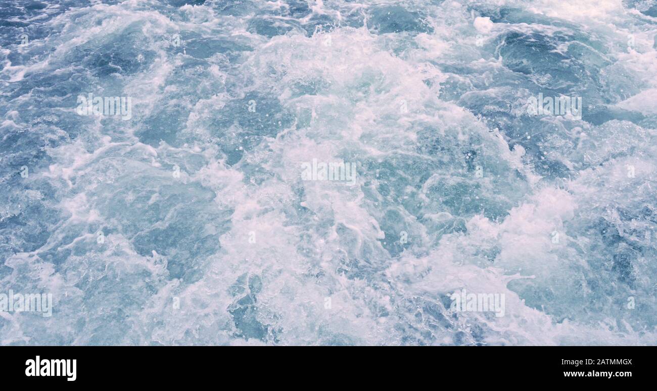 Trace of cruise liner hi-res stock photography and images - Alamy