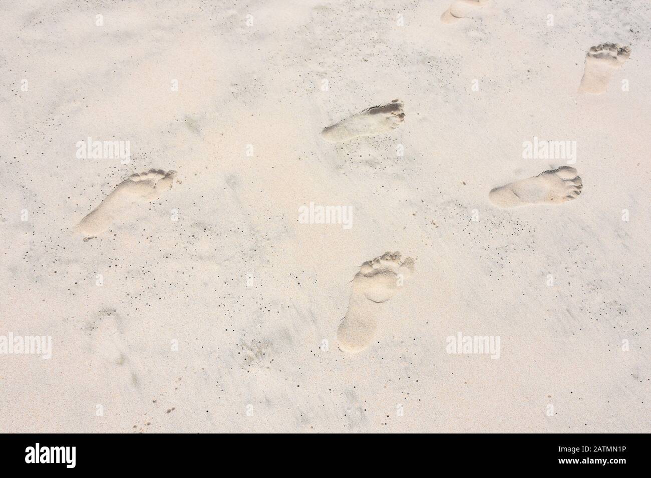 Footstep on the beach hi-res stock photography and images - Alamy