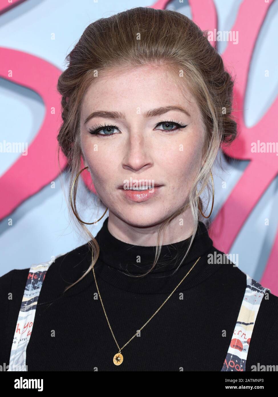 HOLLYWOOD, LOS ANGELES, CALIFORNIA, USA - FEBRUARY 03: Actress Diana ...