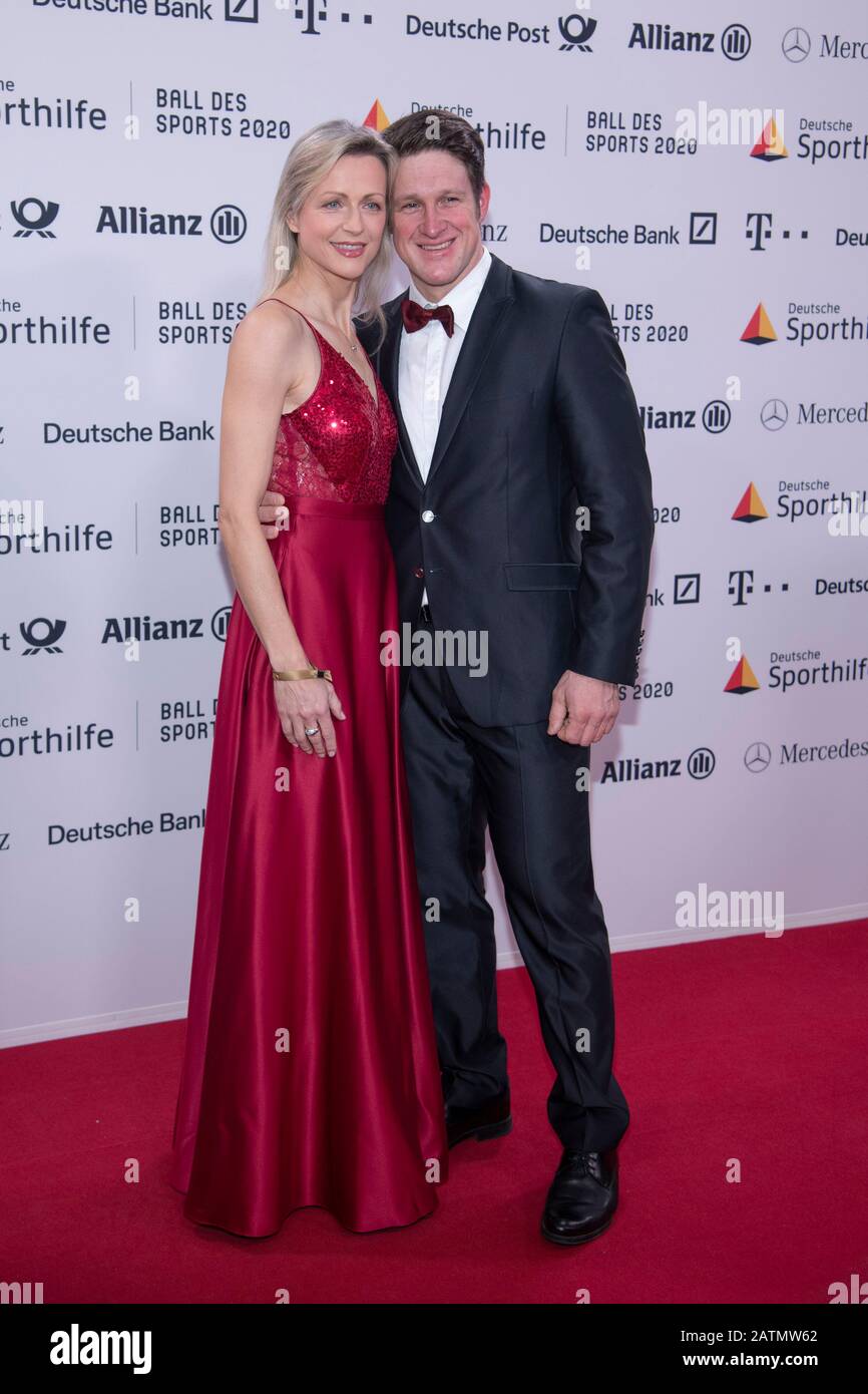 Weightlifter matthias steiner wife inge hi-res stock photography and ...