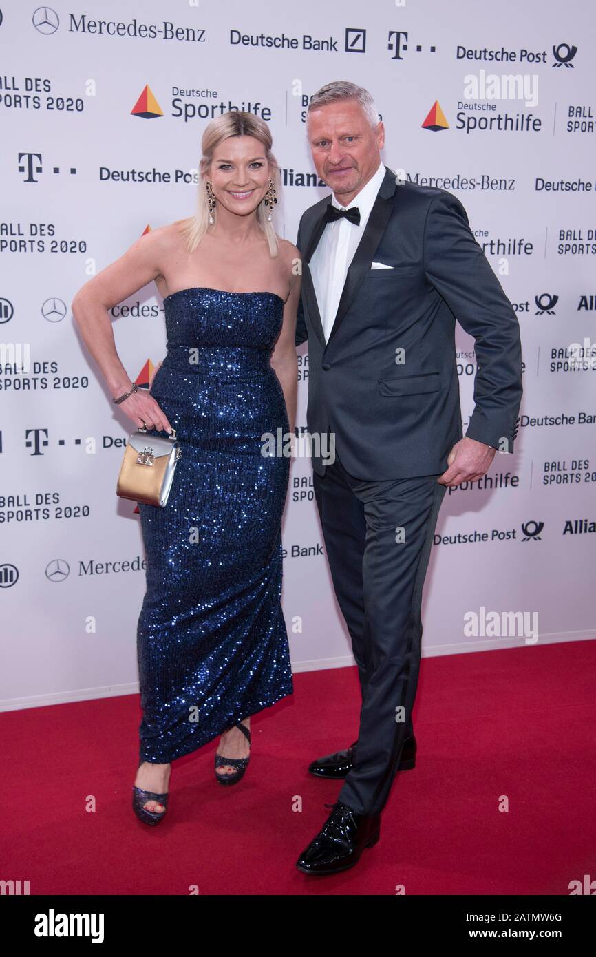 Wiesbaden, Deutschland. 01st Feb, 2020. Stefan BLOECHER, former hockey ...