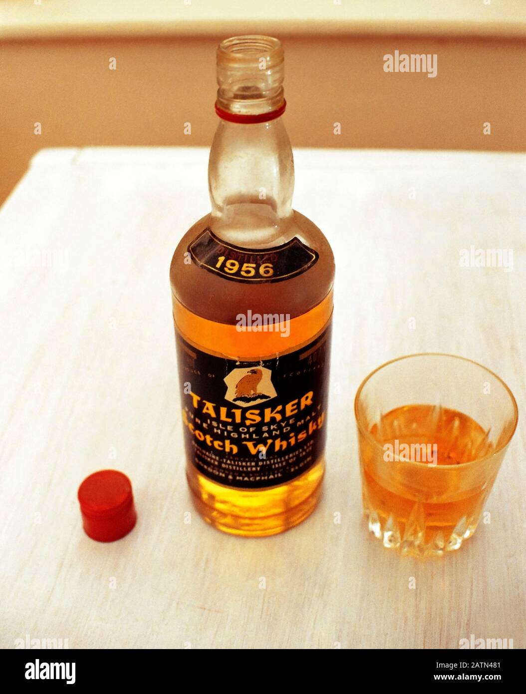 Talisker logo hi-res stock photography and images - Alamy