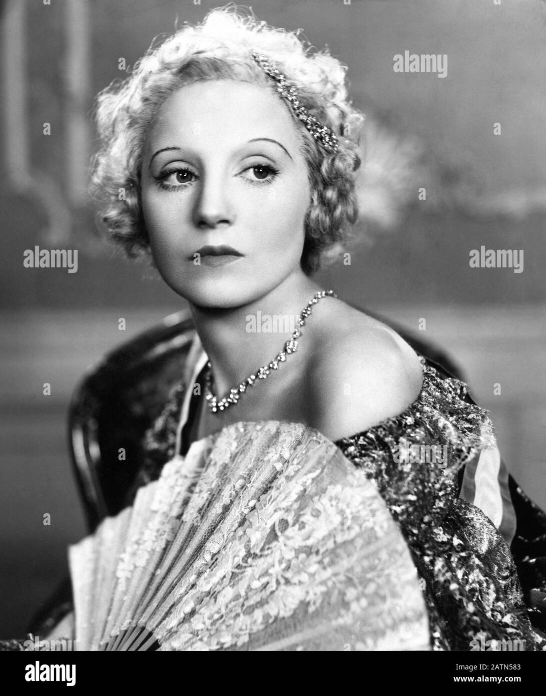 ELISABETH BERGNER Portrait as CATHERINE THE GREAT 1934 director PAUL ...