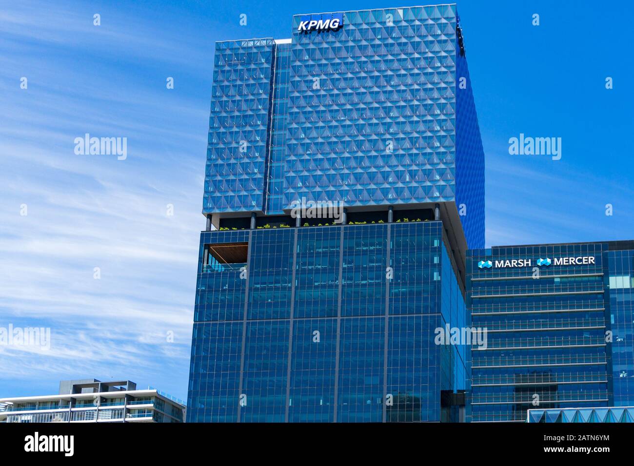 Kpmg offices hi-res stock photography and images - Alamy