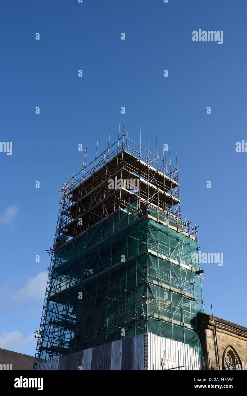 Debris containment netting hi-res stock photography and images - Alamy