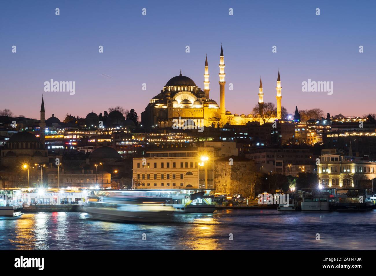 Istanbul, Turkey - Jan 10, 2020: View of the Suleymaniye mosque in ...