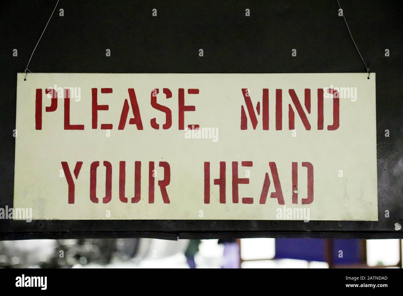Please mind your head hi-res stock photography and images - Alamy