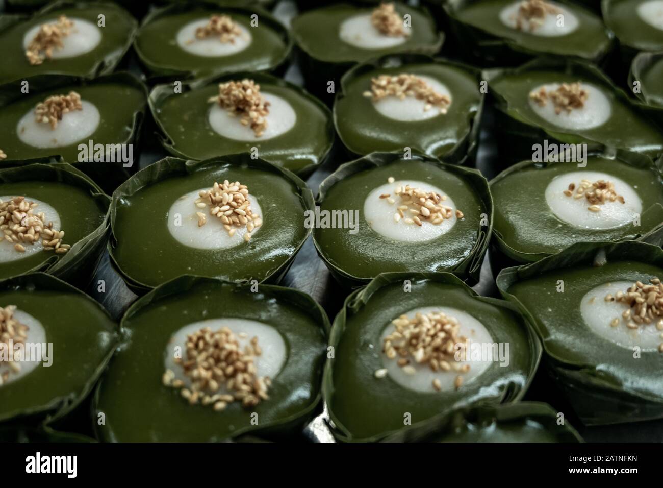 Kanom piak poon bai toey hi-res stock photography and images - Alamy