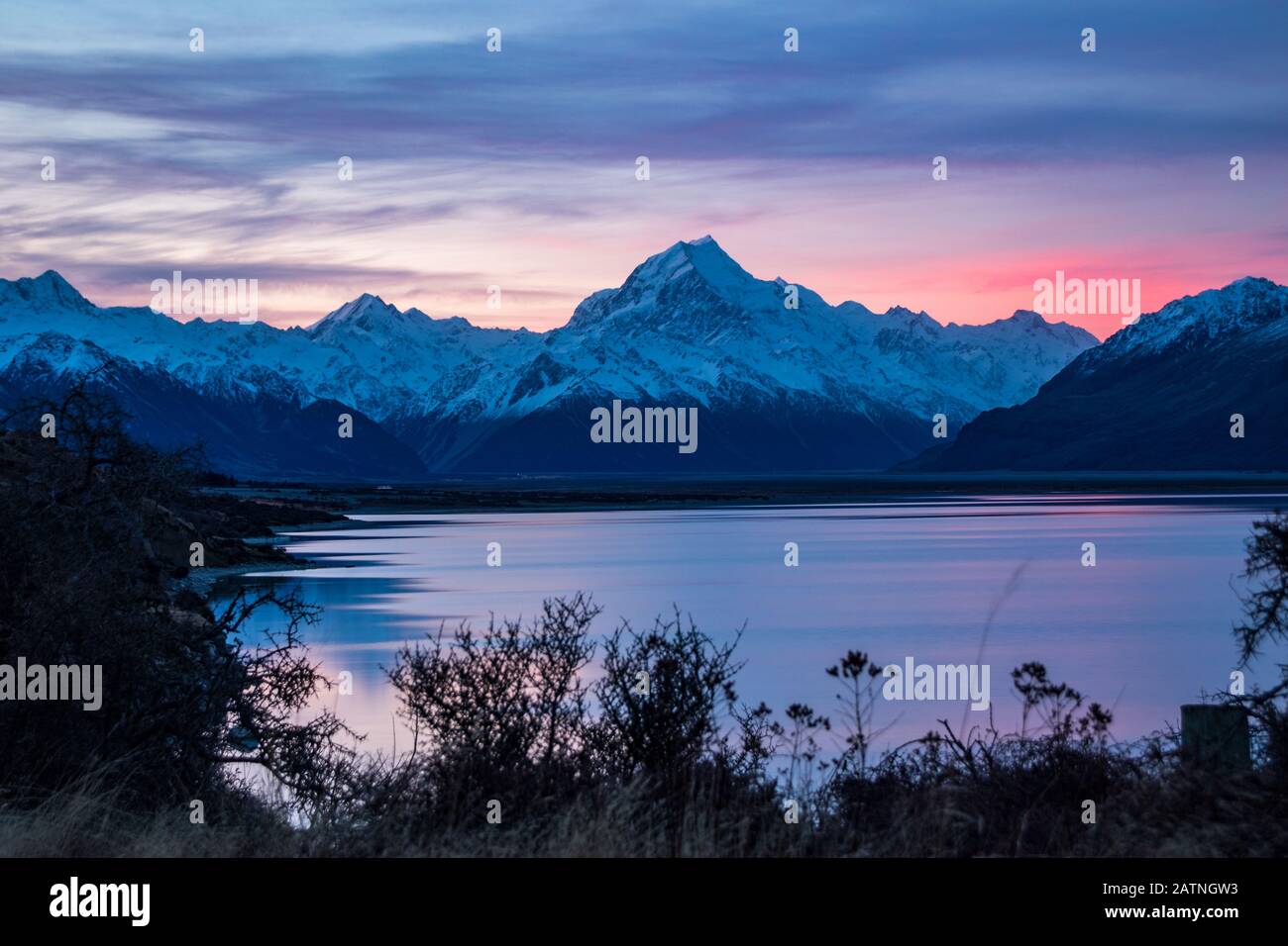 Beautiful colorful sunrise over glacial Lake Pukaki and Mount Cook from ...