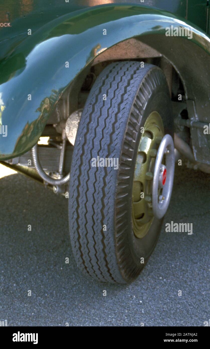 Vintage transport from Northern Ireland. Red Bus, Green Bus Stock Photo ...