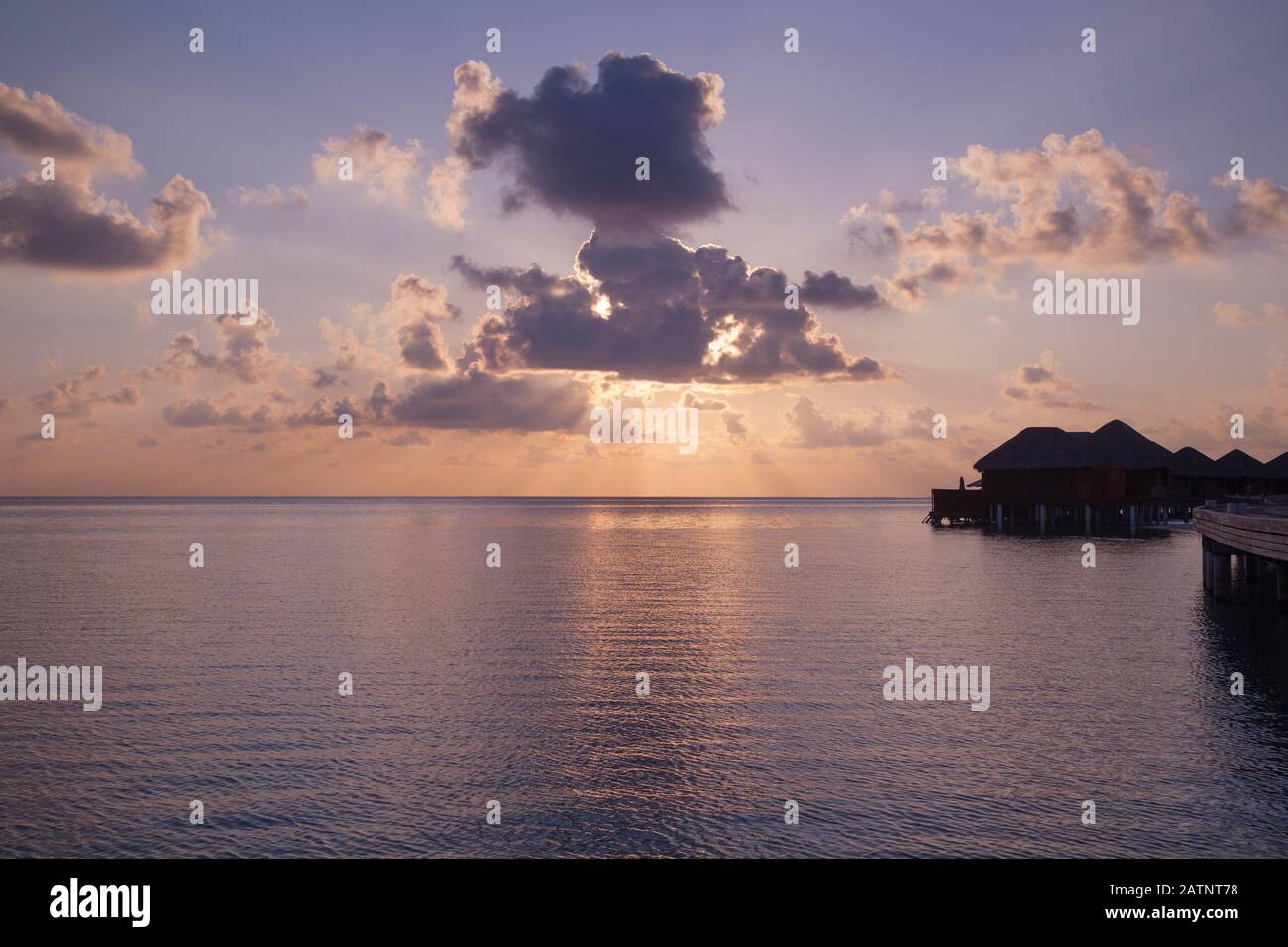 Sunset over ocean through hi-res stock photography and images - Alamy
