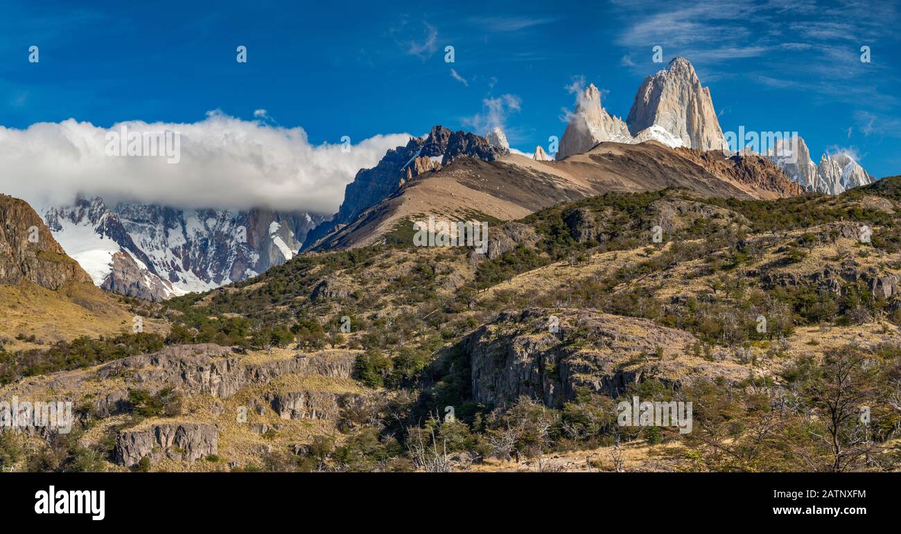 Patagonia mountains range hi-res stock photography and images - Alamy