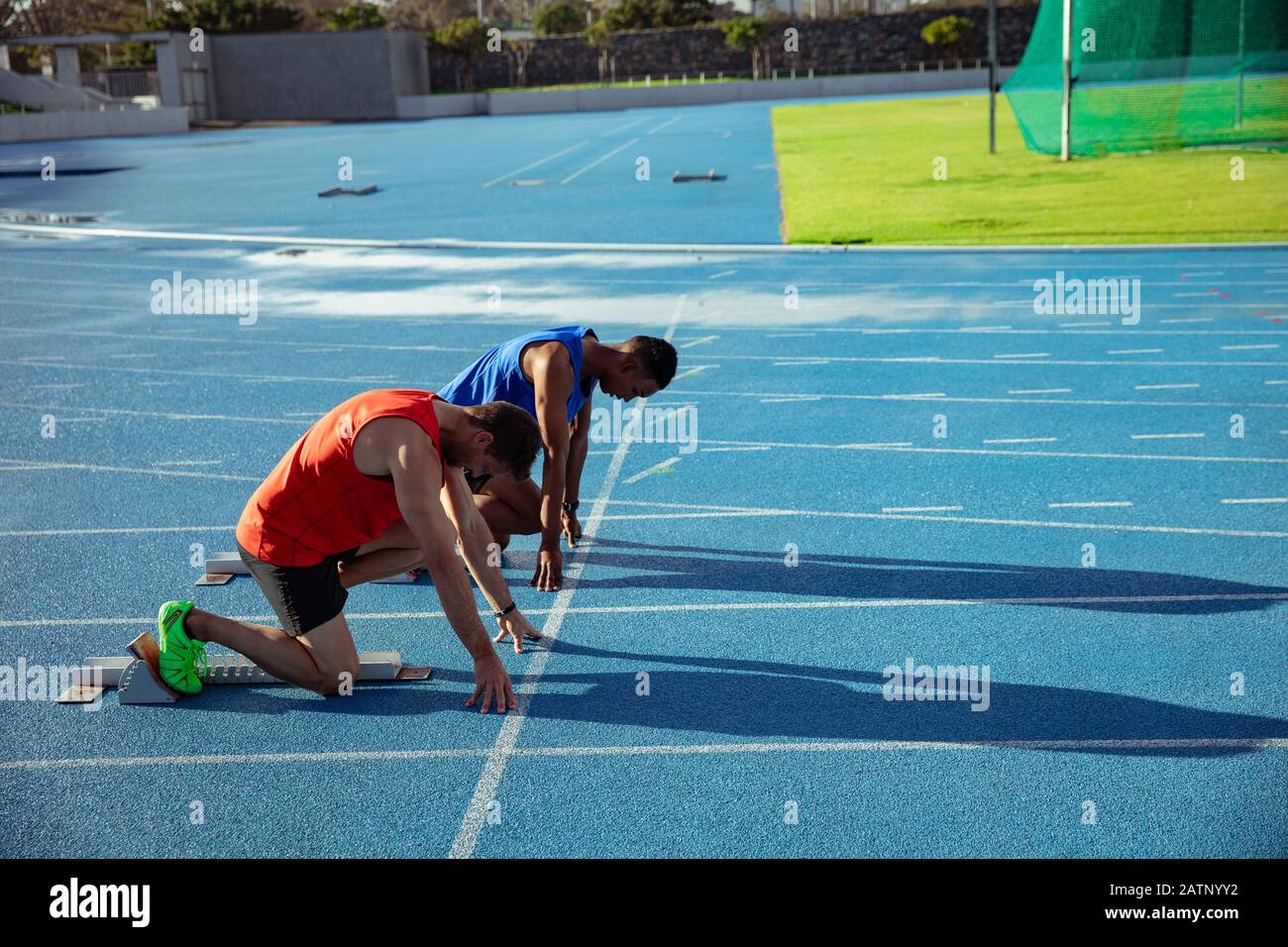 Athletes start run hi-res stock photography and images - Alamy