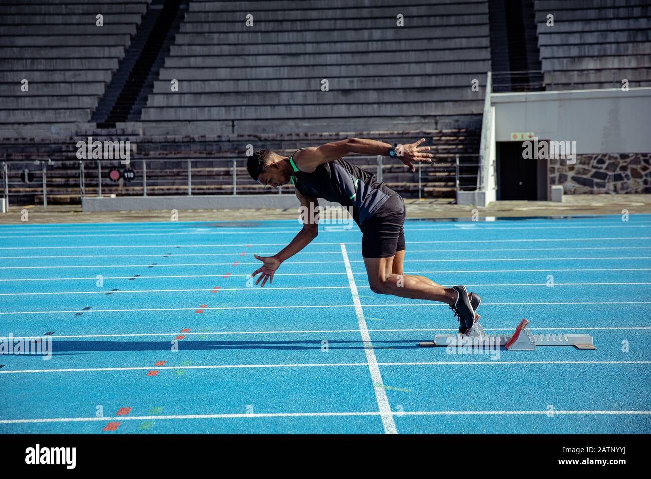 Athlete running hi-res stock photography and images - Alamy