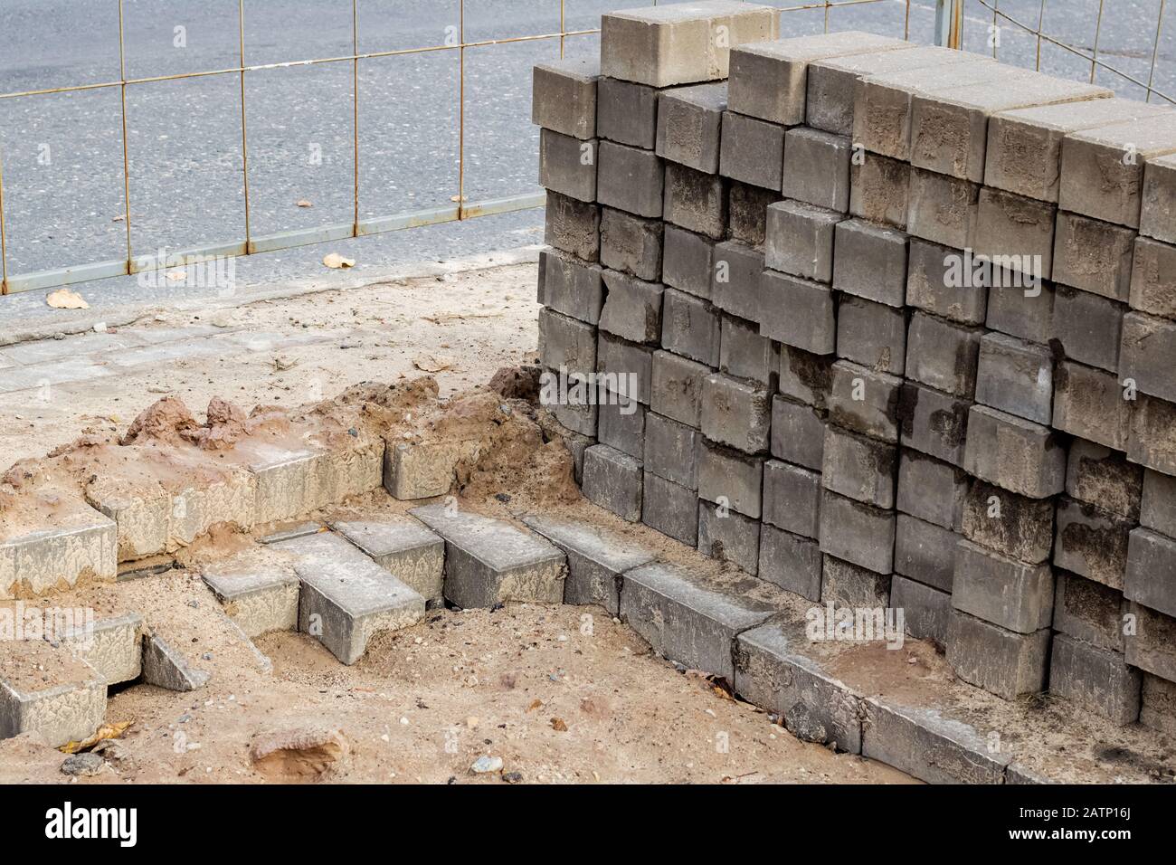 Restoring brick work hi-res stock photography and images - Alamy