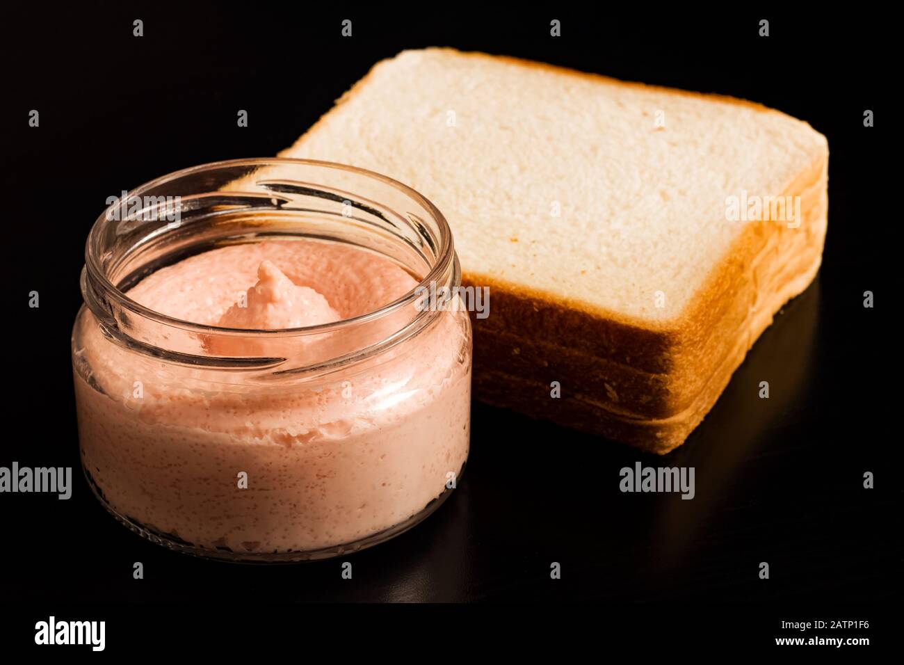 Lunch sandwich bread glass jar hi-res stock photography and images - Alamy