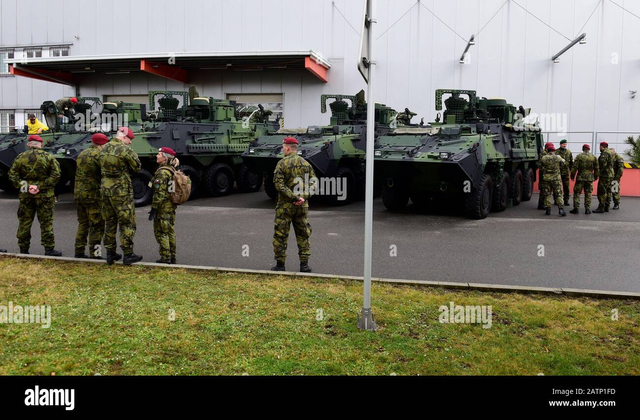 Armoured wheeled vehicles hi-res stock photography and images - Alamy