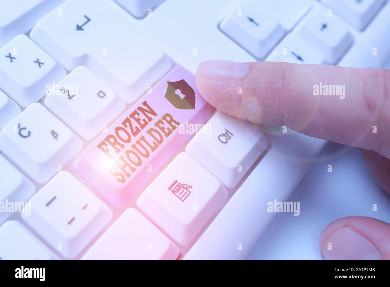 Shoulder impingement syndrome hi-res stock photography and images - Alamy