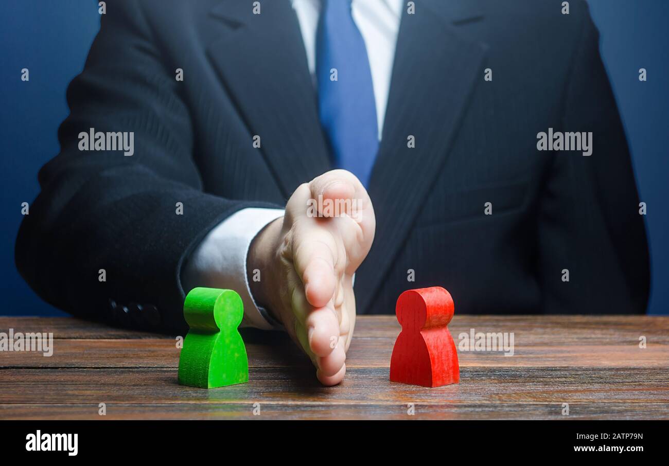 Preventing conflict hi-res stock photography and images - Alamy