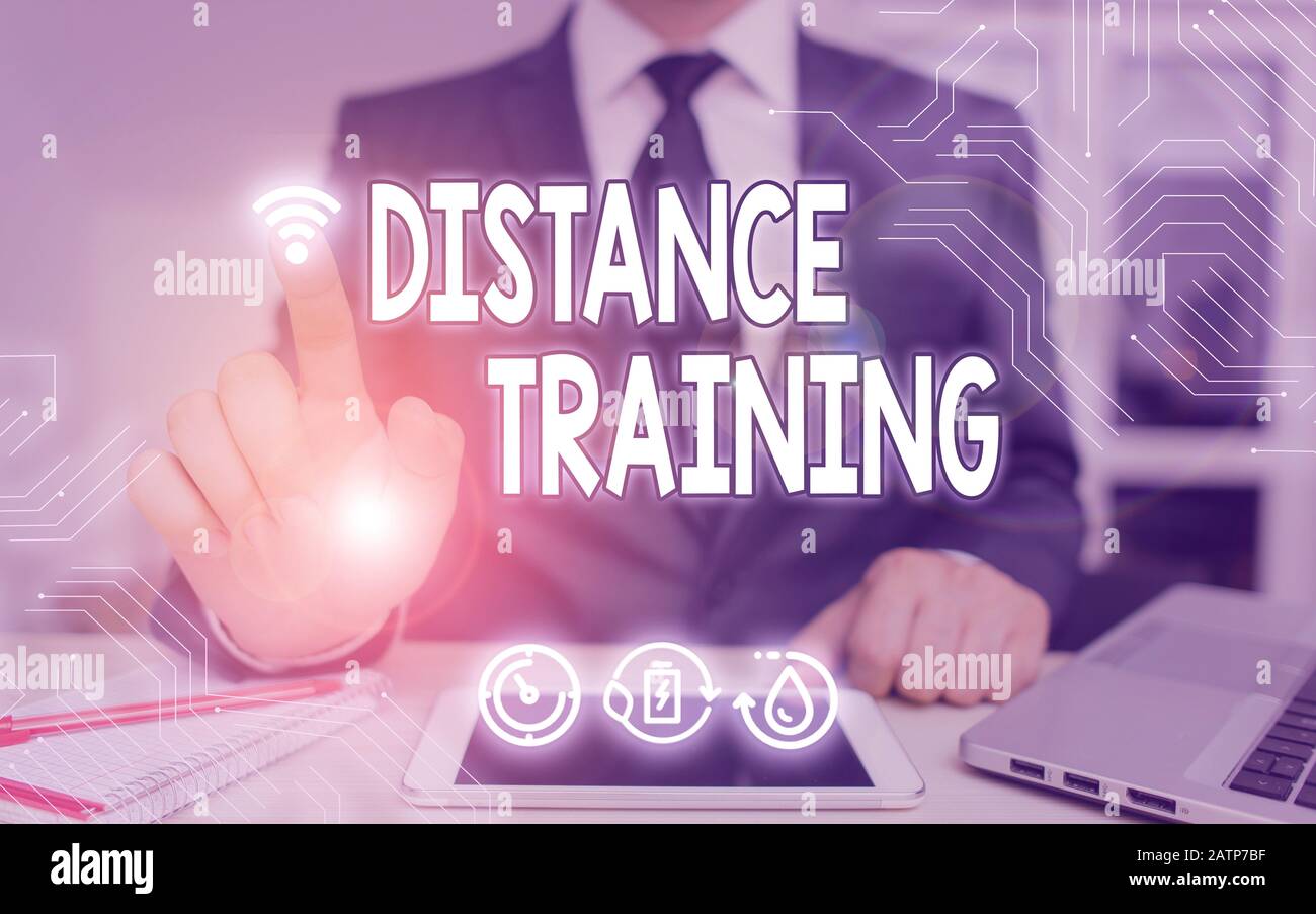 Learning without digital technology hi-res stock photography and images ...