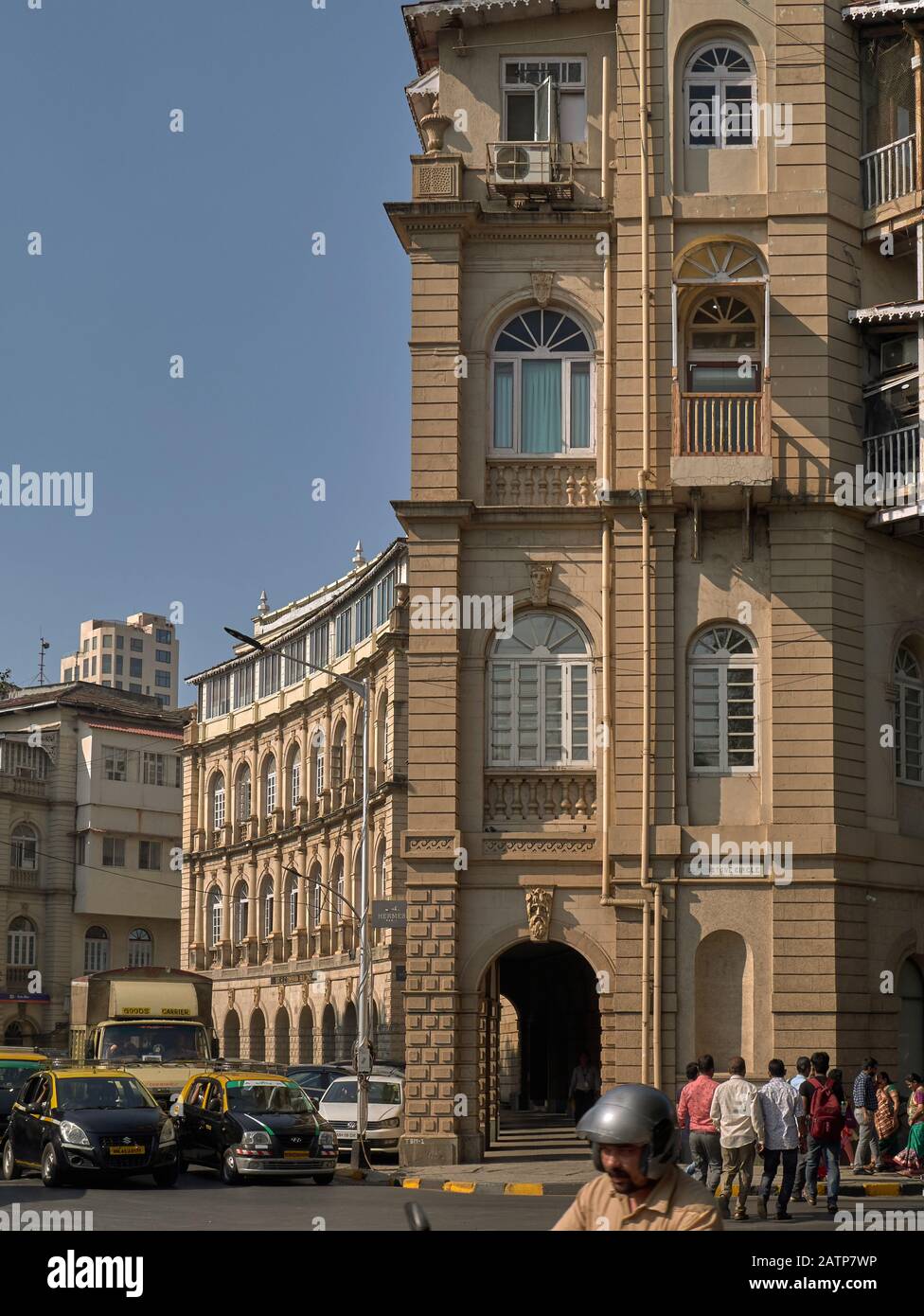 31 Dec 2019 Elphiston Circle now Horniman Circle Fort Mumbai ...