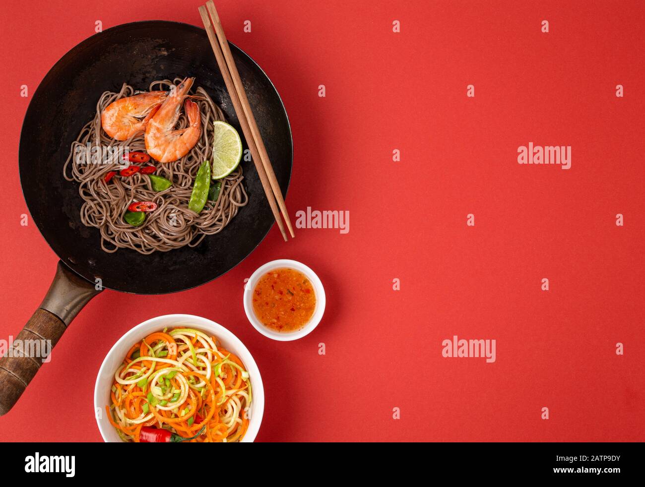 Chinese frying pan hi-res stock photography and images - Alamy