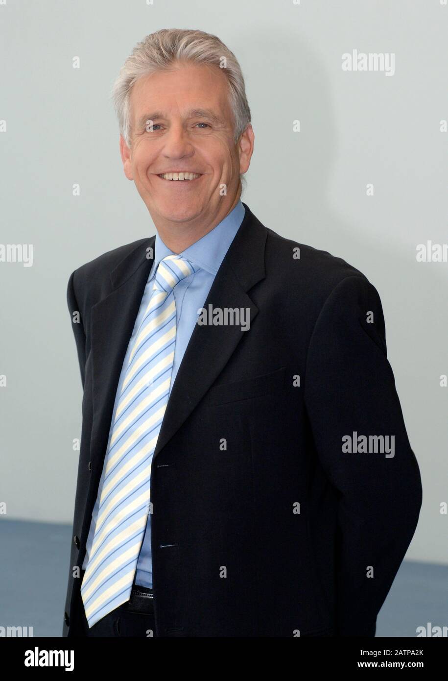 Itv news correspondent hi-res stock photography and images - Alamy