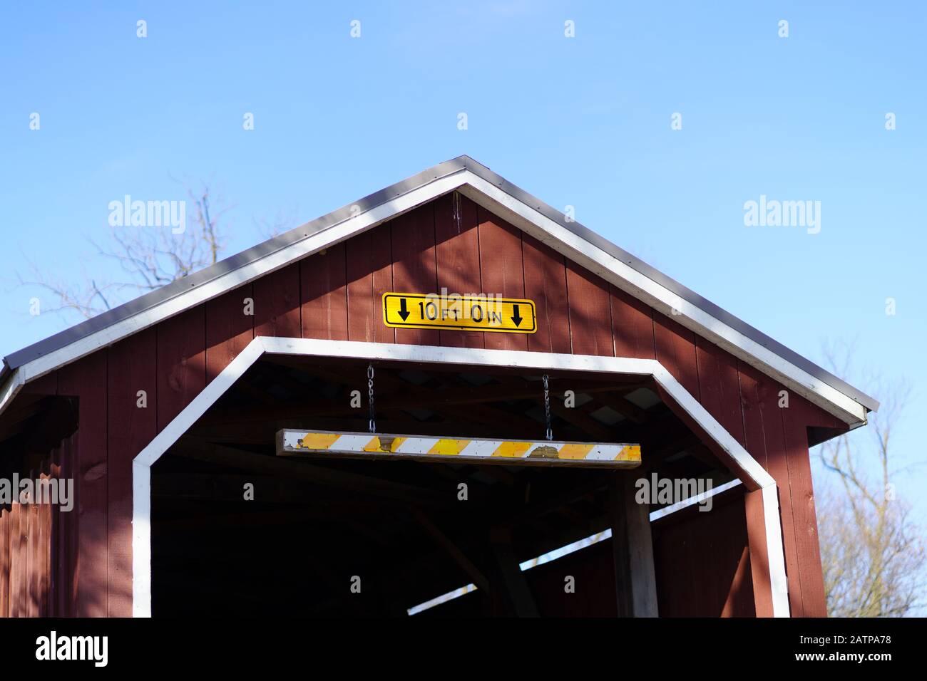 Leola, PA / USA – February 3, 2020: Pinetown Bridge is a red, 133 feet ...