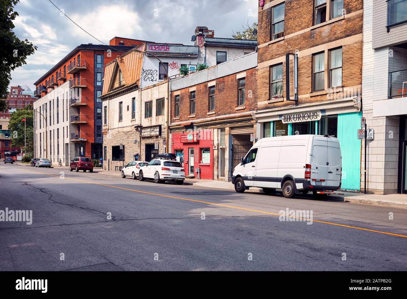 Montreal, Canada - June, 2018: Traditional and modern building facades ...