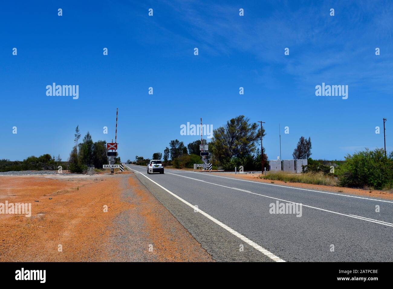 Australia, railway crossing on Brand highway in Western Australia Stock ...
