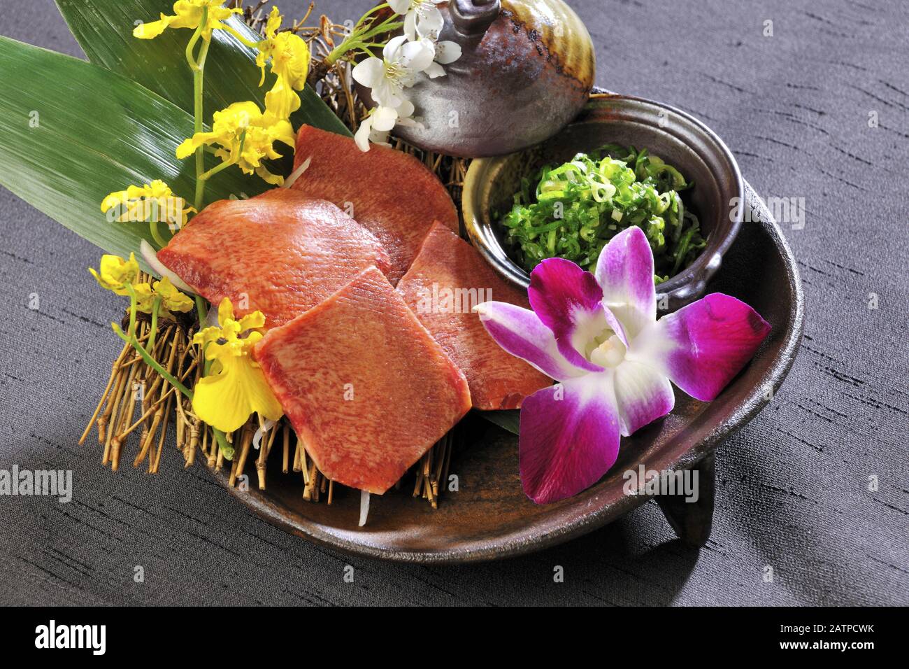 The portrait of food sliced beef Stock Photo - Alamy
